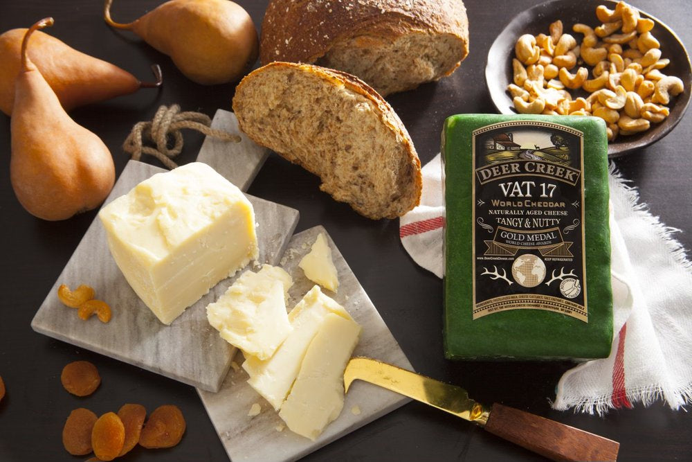 Vat17 Cheddar - Deer Creek Cheese *Third of a Pound* | Arrowine & Cheese